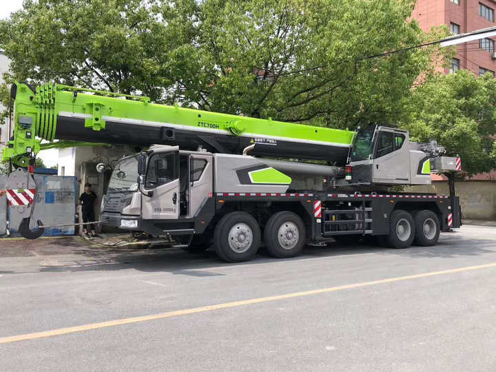 70 Tons Safe and Humanized Operation Experience Mobile Truck Crane ...
