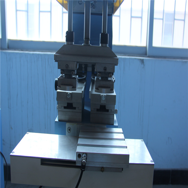 Bottle Cap Printing Machines - High Speed & Efficiency
