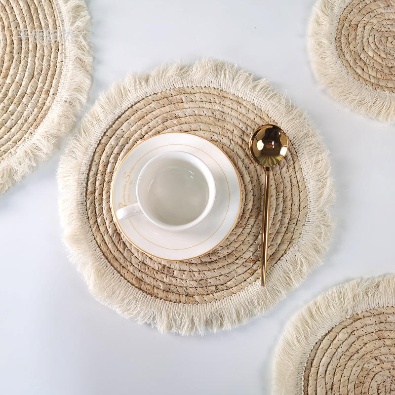 Natural Corn Husk Woven Placemats With Fringes Wedding Place Mats Home ...