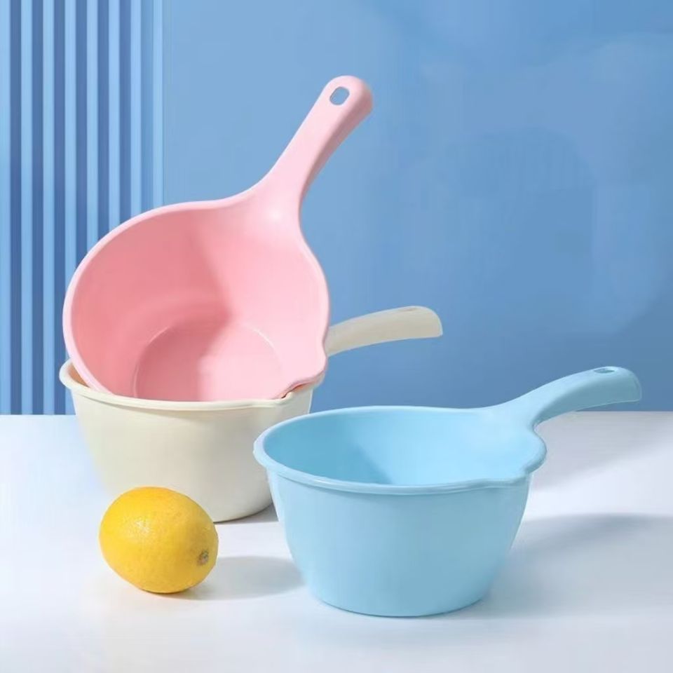 Household Plastic Water Dipper Long Handle Water Scoop clear Water ...