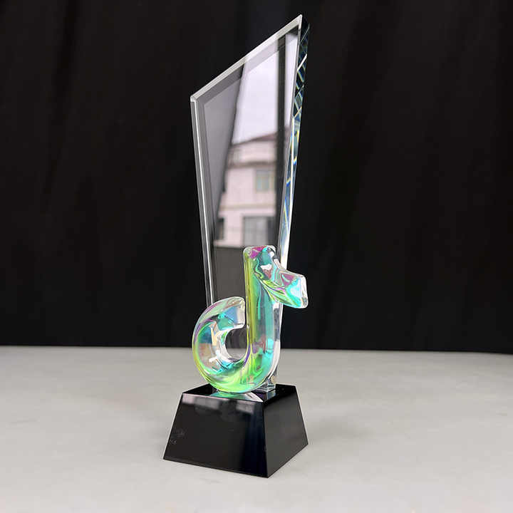 Rainbow Color Crystal Tiktok Shaped Crystal Trophy Awards MH-NJ0797 ...