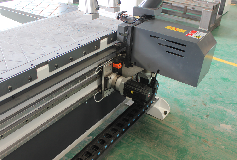 Woodworking Automatic Side Hole Laser Drilling Machine High Precision ... Woodworking Automatic Side Hole Laser Drilling Machine High Precision ...
