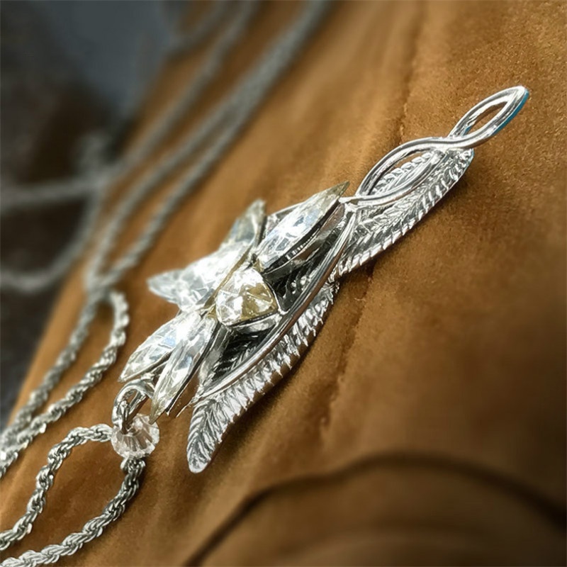 Kalung Liontin Evenstar - Fashion & Penguasa Cincin