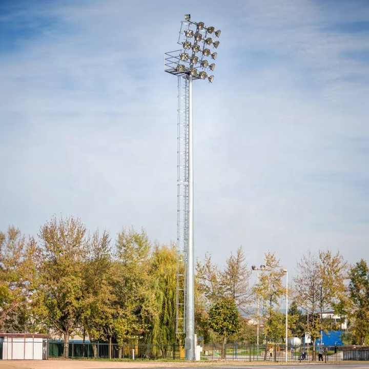 16m Octagonal High Mast Lighting Pole with 20m High Stadium Light Solar ...