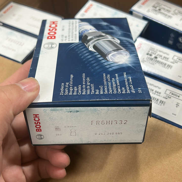 B.O.S.C.H 0242240665 FR6HI332 Iridium Spark Plug for VW 1.4T