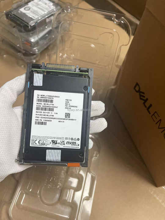 EMC 유니티 380F 480F 680F 880F 005053156 005053157 005053572 용 1.92TB D4F ...