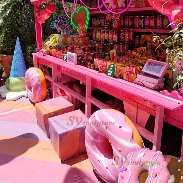Giant Lollipop Statue - Customized Outdoor Candy Sculpture