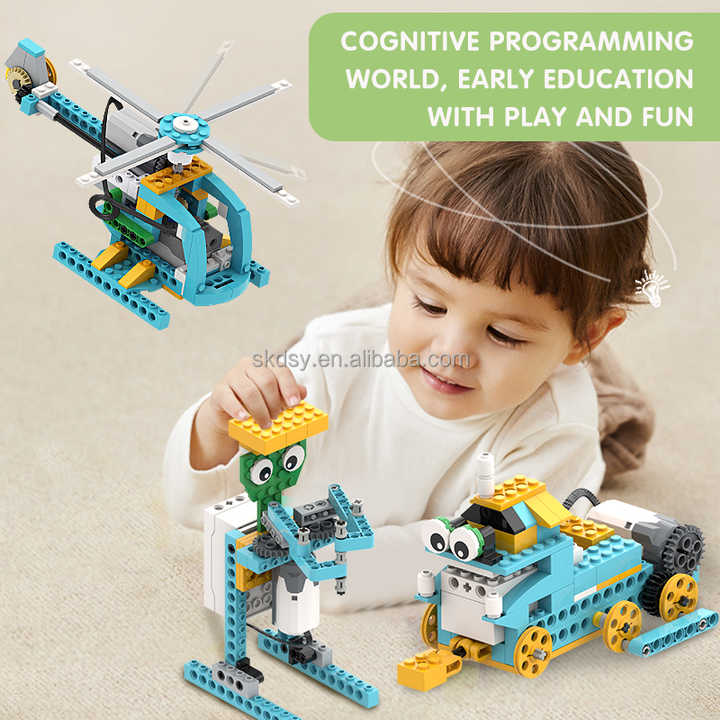 606PCS 51-IN-1 Plastic DIY Robot Building Block Set
