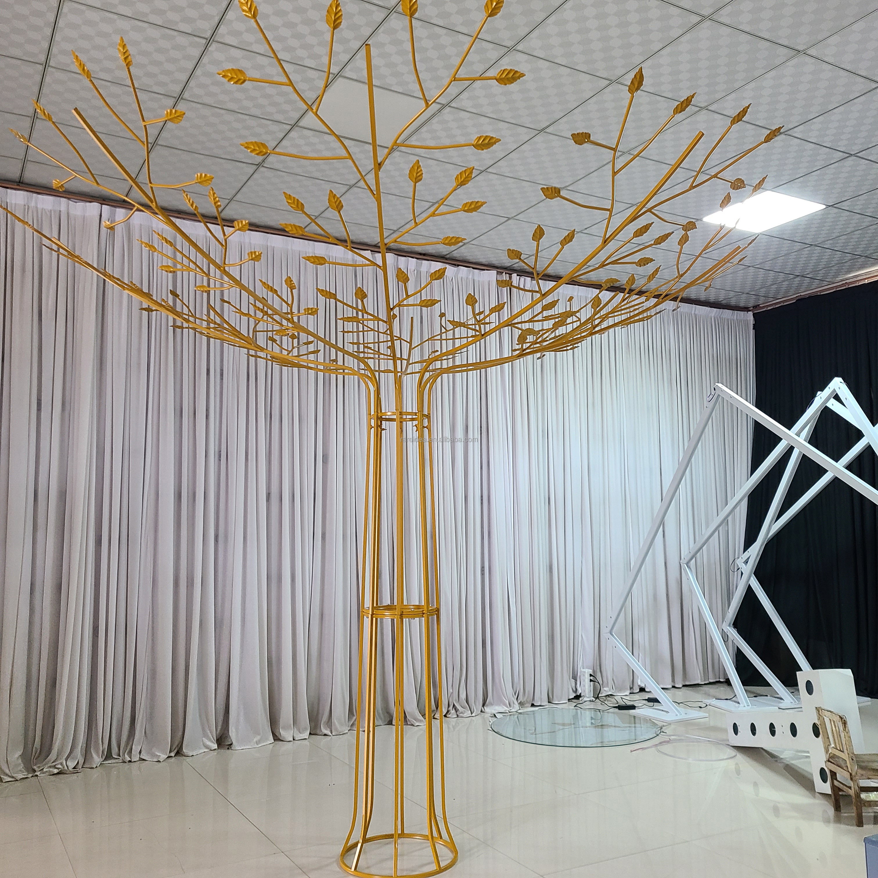 How to Choose the Best Gold Leaves Giant Artificial 8 Ft Tree