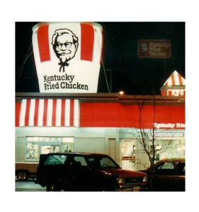 Outdoor Decorative Giant Inflatable KFC Bucket for Advertising