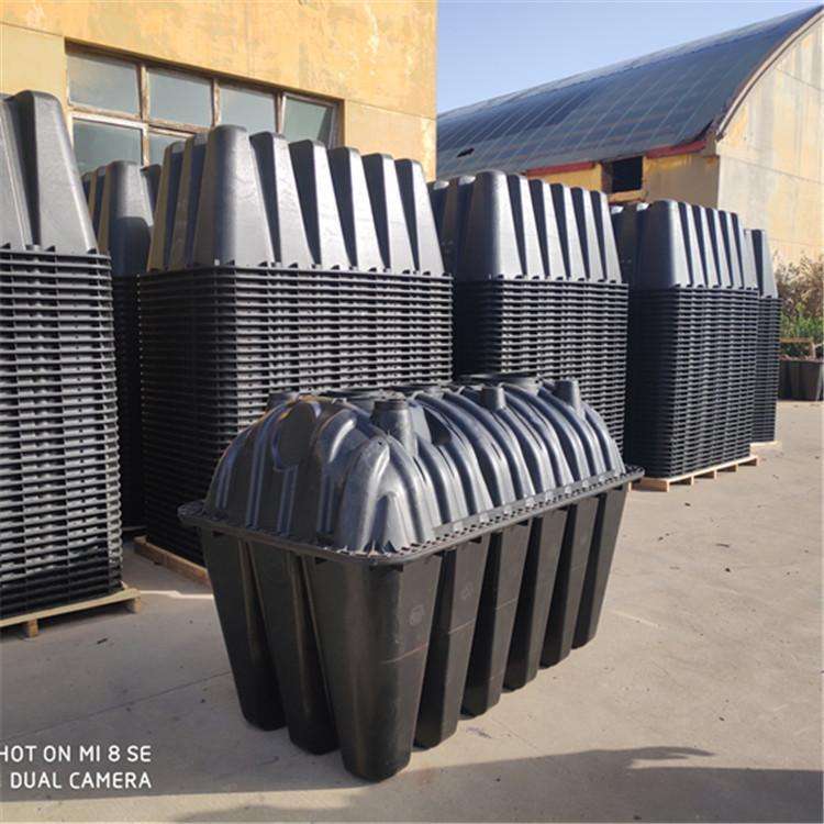 Huge Size Underground Plastic PE Black Pressure Vessel Three Chamber ...