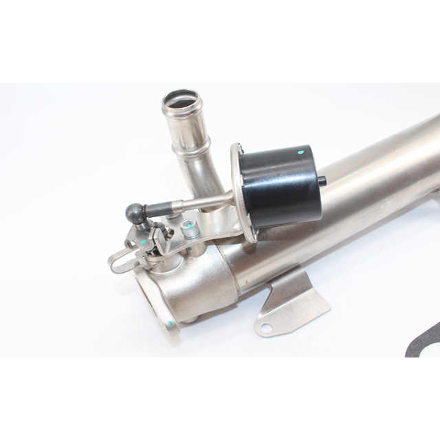 03L131512B 03L131512L用于奥迪A3 VW高尔夫的EGR冷却器5 6 Passat B6 B7 2.0 TDI CBDB ...