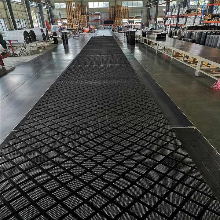 Agricultural Rubber Mats - Durable Solutions for Livestock
