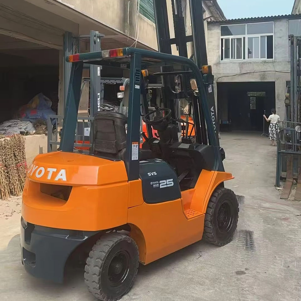 Mini Toyota FD35 Forklift Japan Model Low Price Good Condition with ...