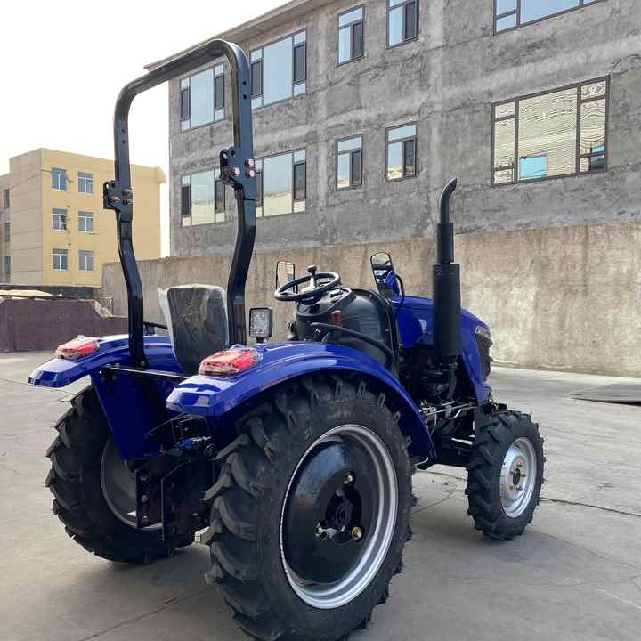 Kubota Diesel Engine 4WD Wheel Tractor - 100HP Power