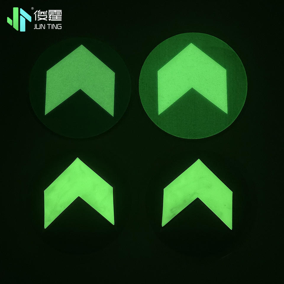 Junting Custom Photoluminescent Arrow Alu Exit Sign ISO 15370 Compliant