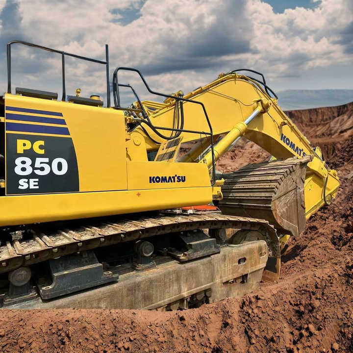 Giant 85ton Construction Machinery Used Excavator Japan komatsu PC850 ...