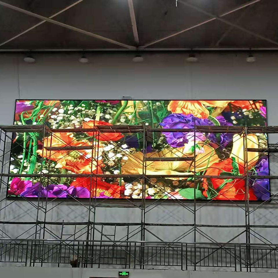 Indoor Full Color Poster LED Display - P2.5 Digital Screen