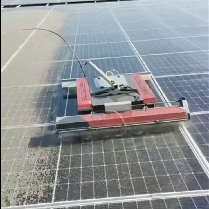 Famous Reliable Crawler robot for solar panel cleaning machine ...