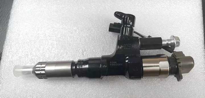 Fuel Injector 095000-5281 095000-6810 095000-5284 for Hino J08 Engine ...