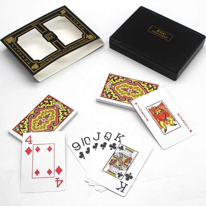 Custom Logo High-Volume Poker Decks Reseller-Friendly Plastic and Gold ...