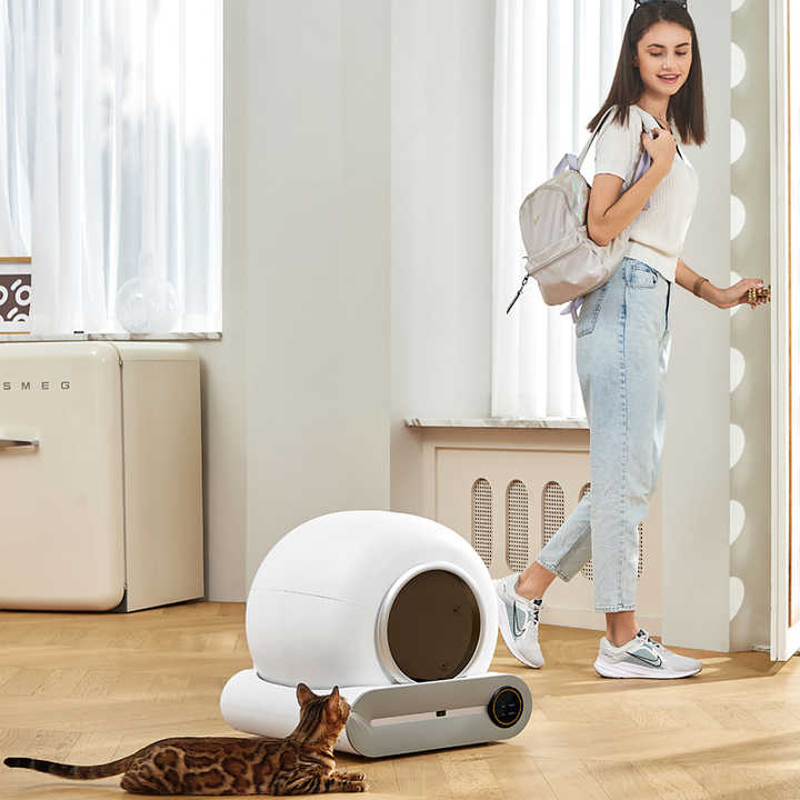 Smart Cat Litter Box - Self-Cleaning & Easy to Use