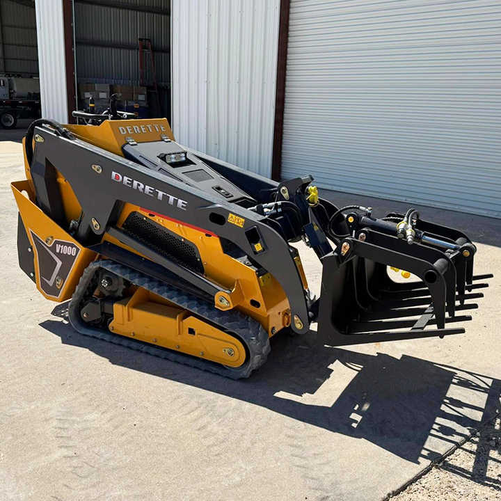 Derette V1000 Mini Skid Steer with Kubota Engine & Brush Cutter