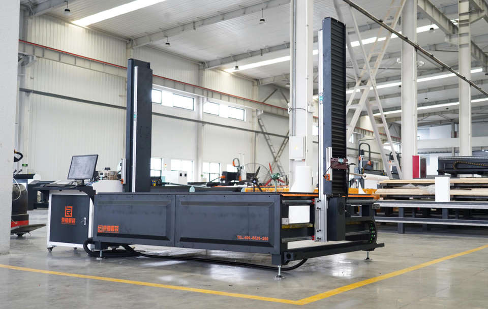 Hot Wire EPS Cornice Moulding Cutting Machine XPS Insulation Board Hot ...