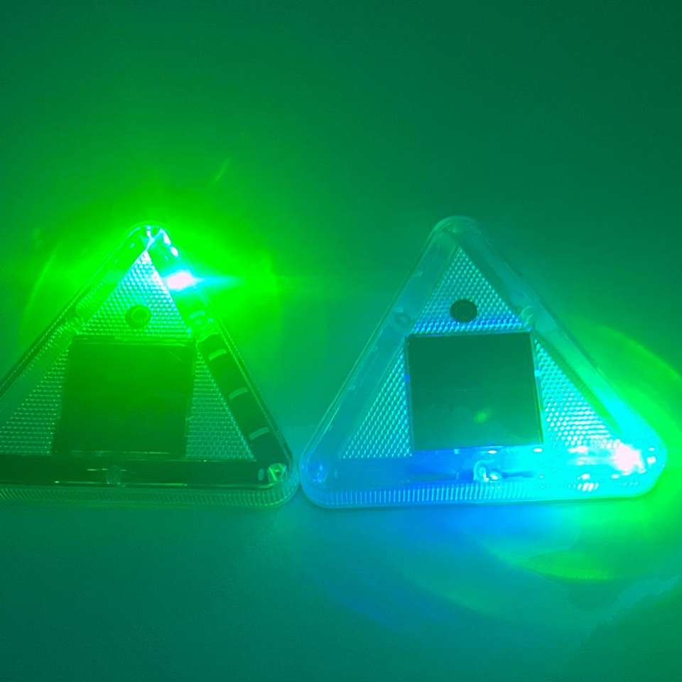 Solar LED Display Screen Engineer Grade Triangle Warning Light for ...
