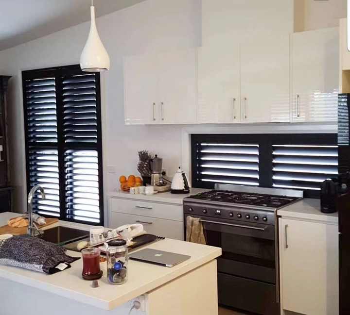 Interior Black 89mm Louver Blade Window Plantation Shutters for ...