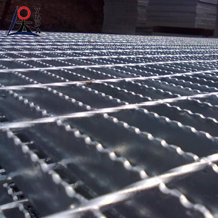 Heavy Duty Catwalk Steel Grating Ramp Galvanized Steel Grating Weight ...