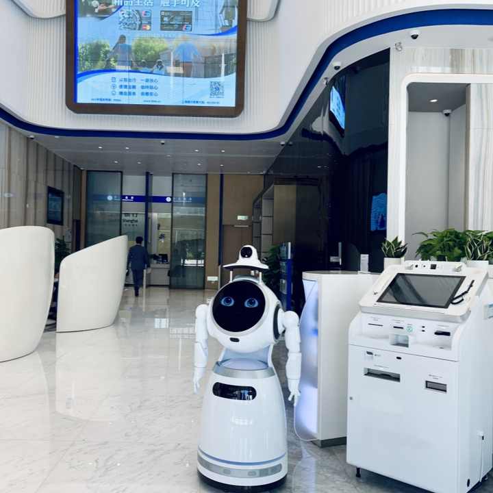 UBTECH Cruzr 1s AI Service Robot - Smart Guide for Hotels