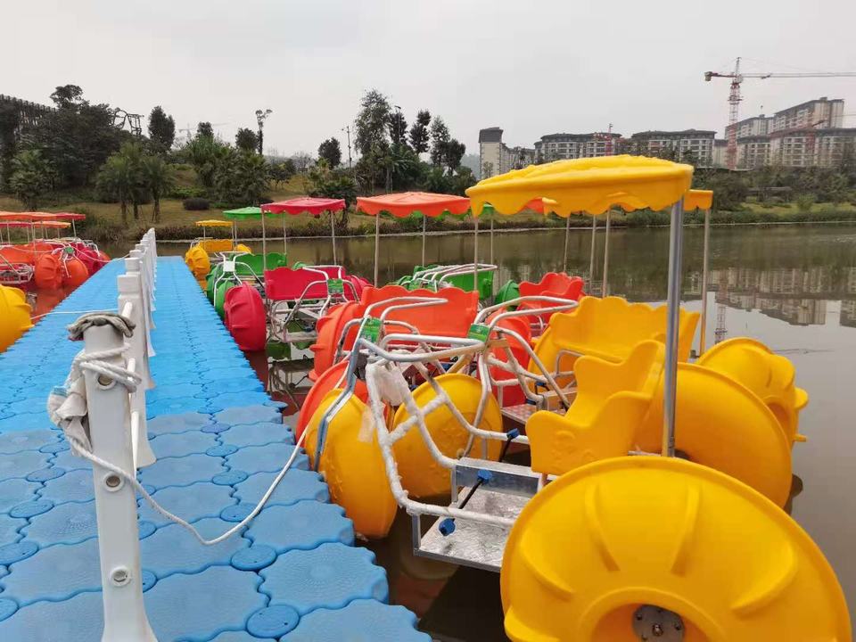 Stainless Steel Water Bikes - Durable & Fun Floating Tricycles