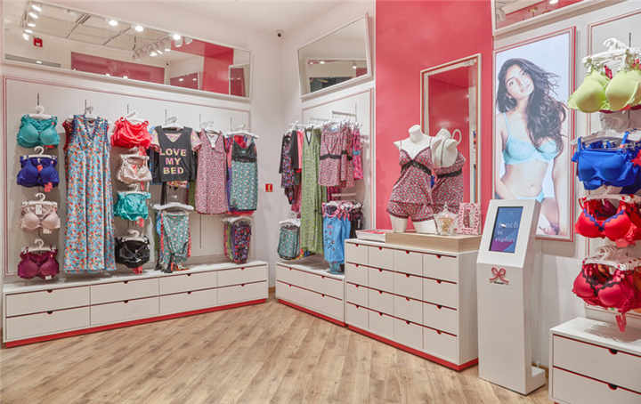 Shop Our Retail Underwear Store Design - Wooden & Stylish