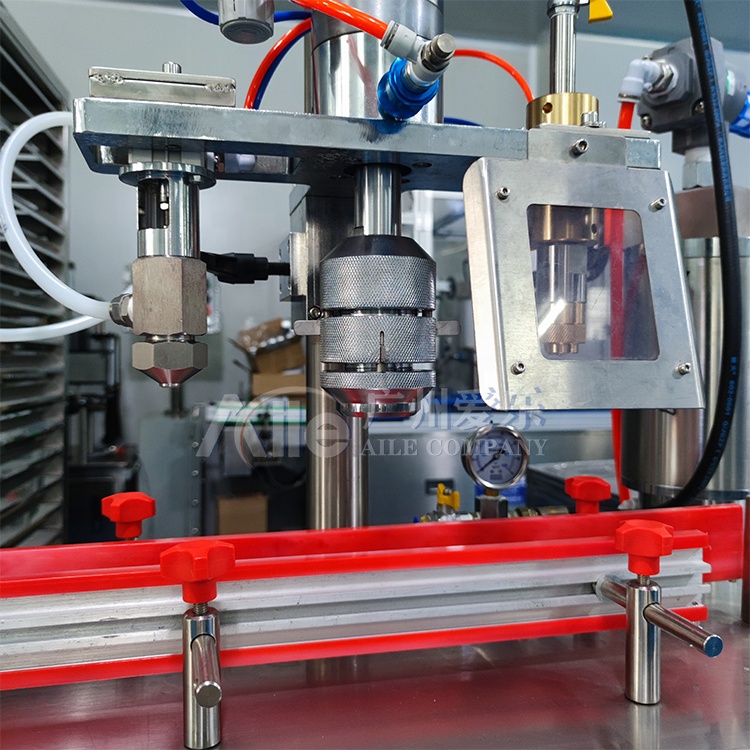 Semi-Automatic Spray Paint Can Filling Machines for All Needs