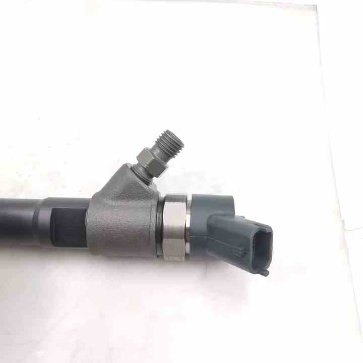 0445110248 0445110247 High Quality Common Rail Injector 0445 110 248 ...