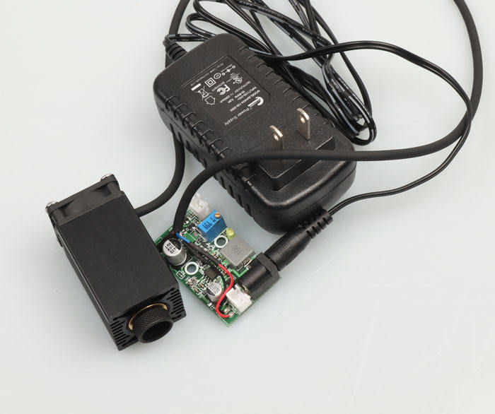 XPL-V12M520G1600 Industrial High Power Laser Module Laser Diode Driver ...