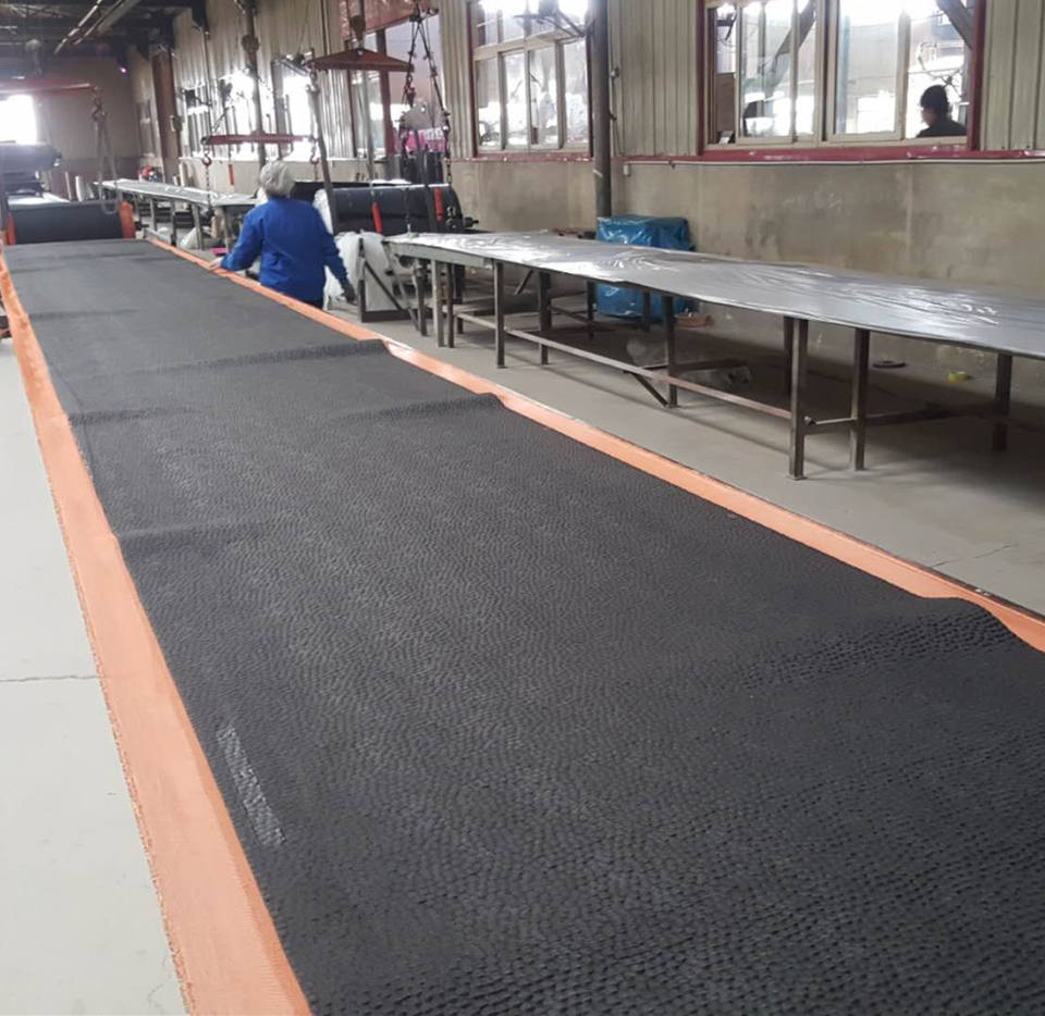 Piglet Warming Mats Rubber Faroring Crates Sow Stall Matting Thermal ...