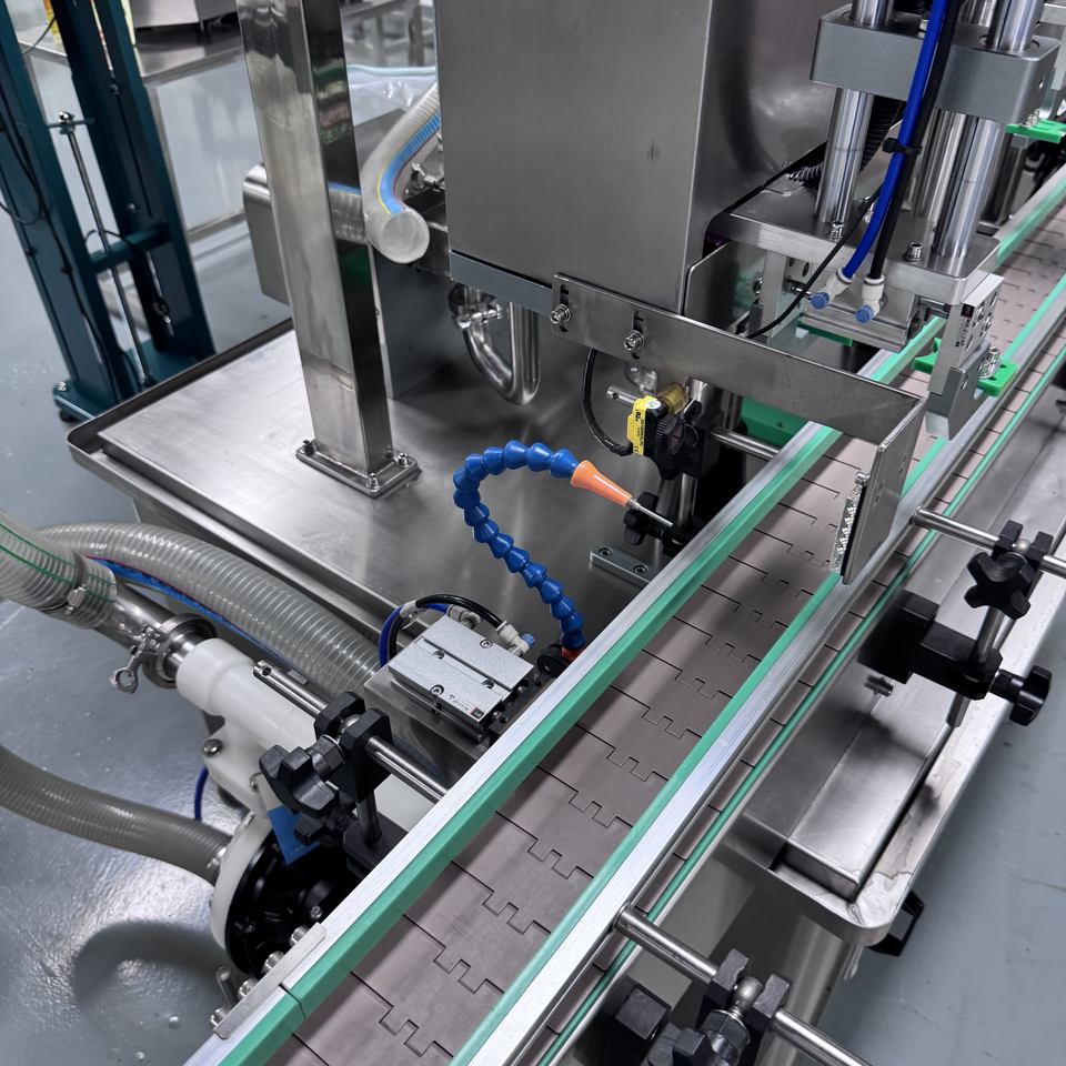 Zhongjie Automatic 2 Nozzle Servo Lobe Pump Filling Machine for ...