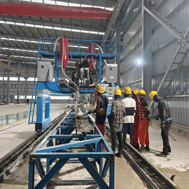 H Beam Welder/H Beam Welding Machine/Trailer H Beam Automatic Welding ...