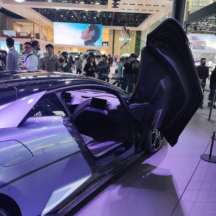 BYD U9 Sports Car - Ultimate Luxury Electric Vehicle