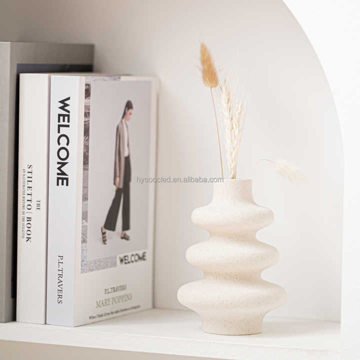 Decorative Vase Set of 2 Beige White Porcelain Spiral Vases