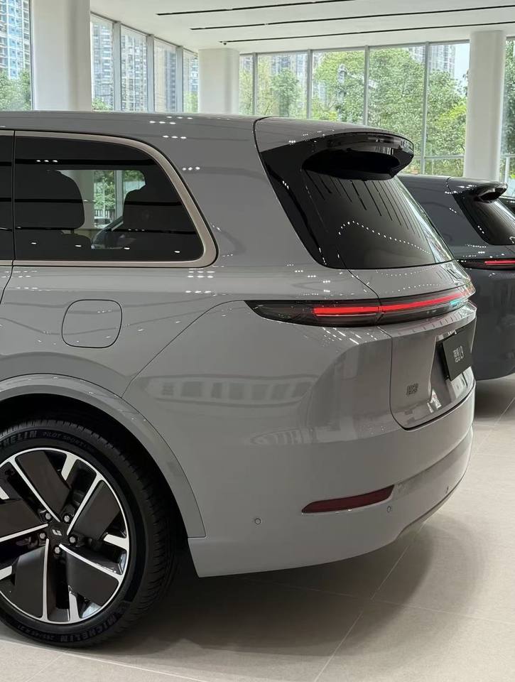 Li Auto L8 Brand New 2025 Li Auto L8 EREV Luxury Family SUV Range 4WD ...