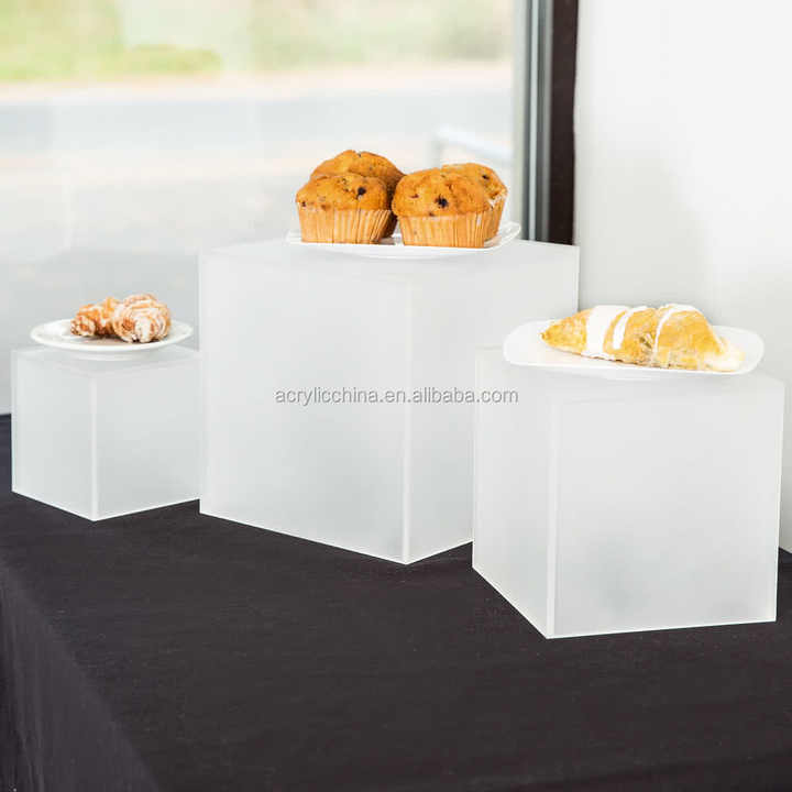 Wholesale Acrylic Retail White Display Cubes