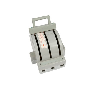 Triple Pole Double Throw Knife Disconnect Switch - 100A to 800A