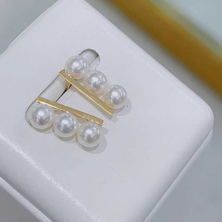 High Quality Classic Three Pearl Balance 18K Gold Aurora Freshwater ...