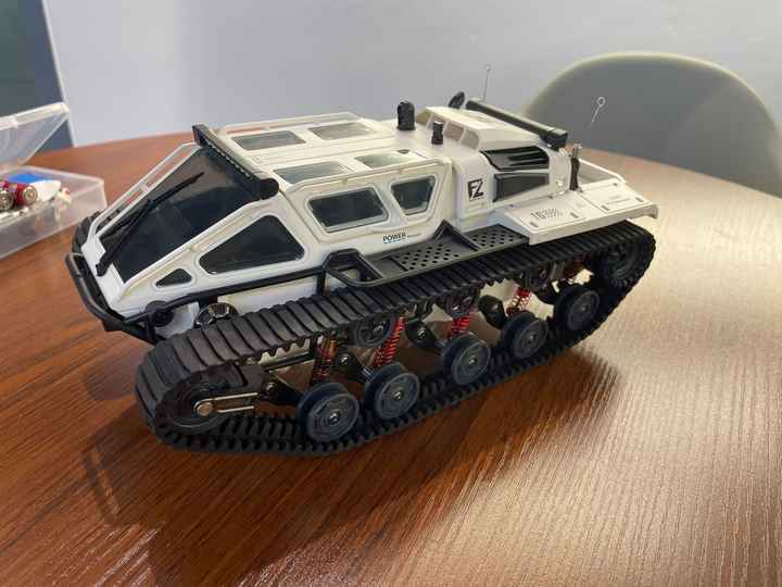 1/12 Scale All-Terrain 4WD Military Truck Toy RC Car