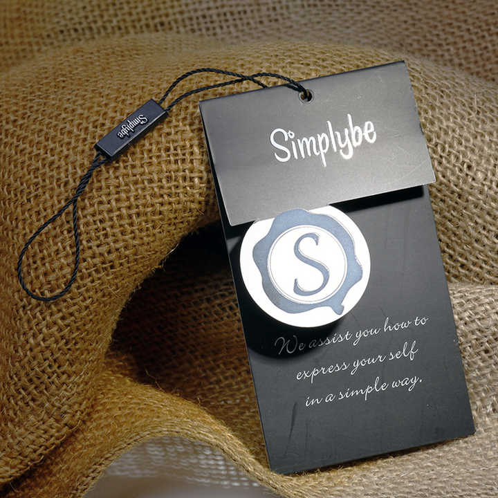 Custom Printed Logo Paper Hangtag - Sustainable & Versatile