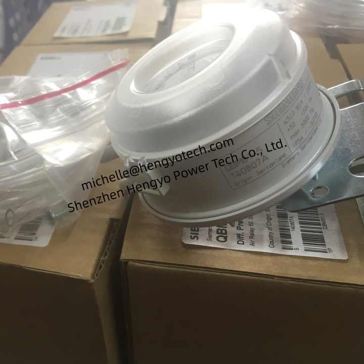 SIEMENS QBM81-5 Differential Pressure Switch - Reliable Performance