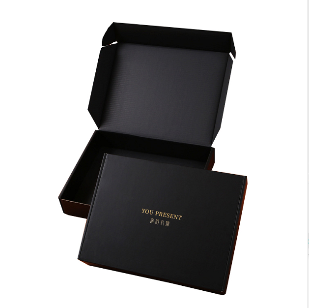 Custom Logo Luxury Gold Foil Stamping Black Box Mailing